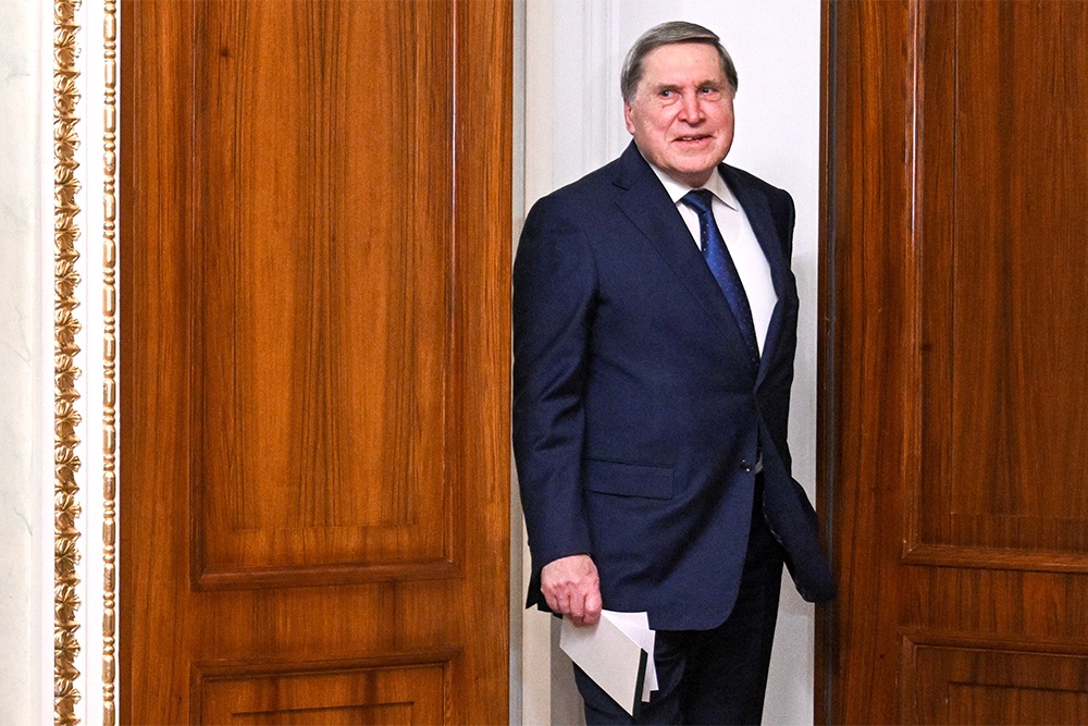Чай с Си Цзиньпином и 40 документов. В Кремле рассказали о визите ...
