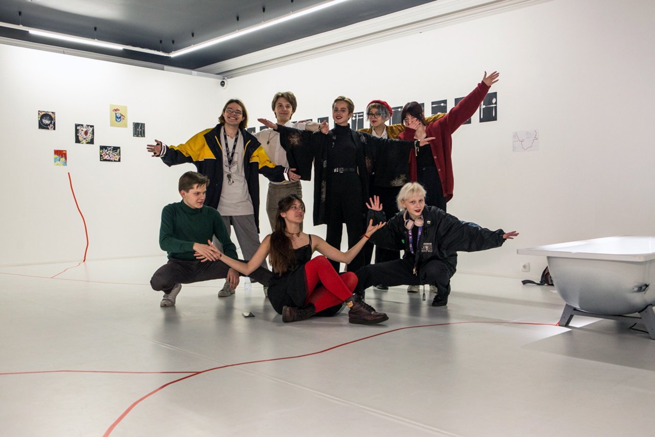 В Центре Вознесенского открывается выставка молодых художников "Окно ...