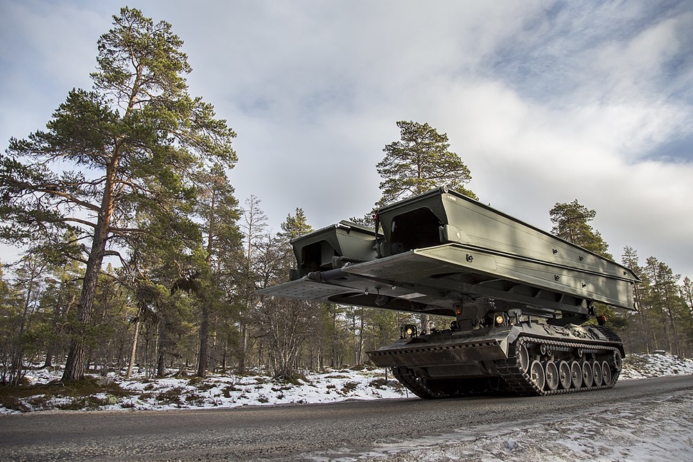 ВСУ начали применять бронемашины на базе танка Leopard 1 - Российская ...